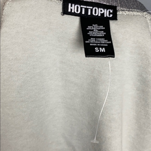 Hot Topic | Sweaters | Nwot Hot Topic Metallic Silver Crew Neck Sweater ...